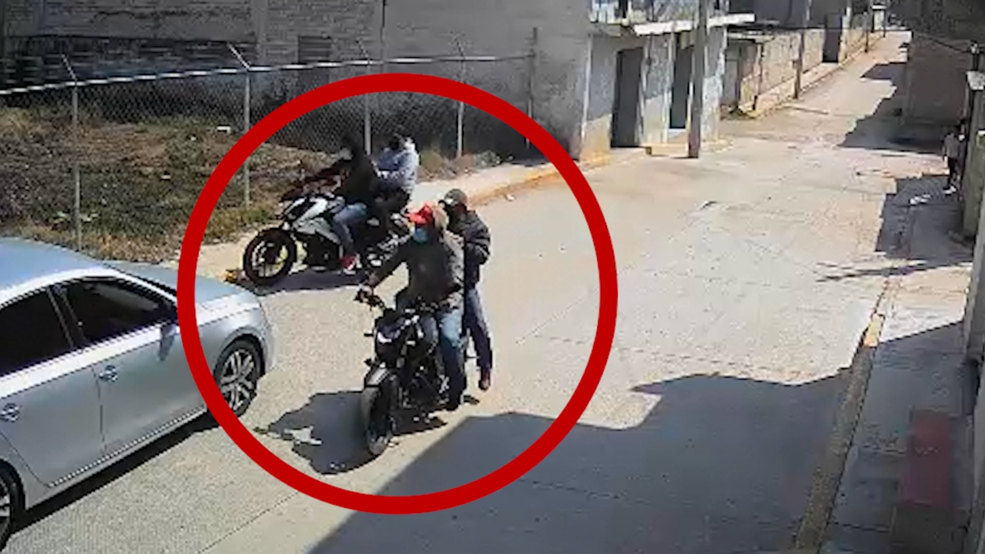 Roban 100 Mil Pesos a Familia que Cayó en Oferta Falsa de Automóvil en ...