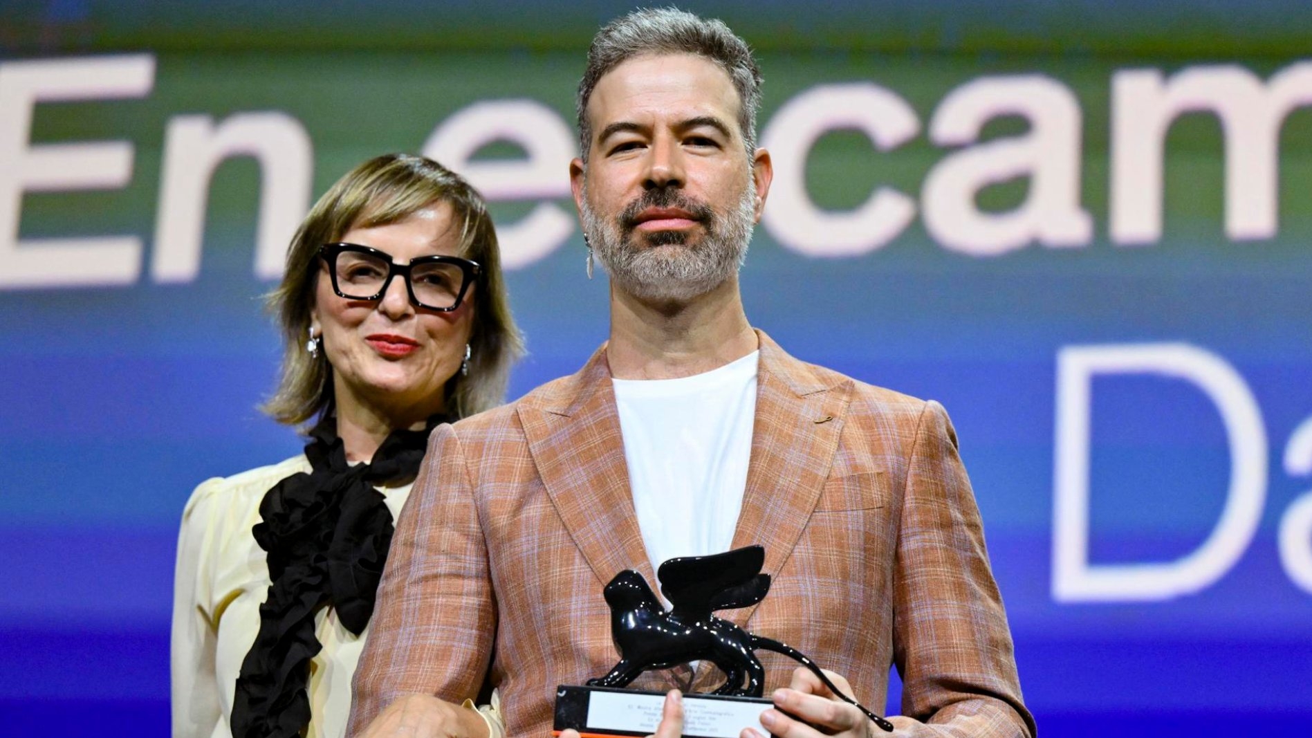 'En el Camino', Película del Director Mexicano David Pablos Gana Premio ...