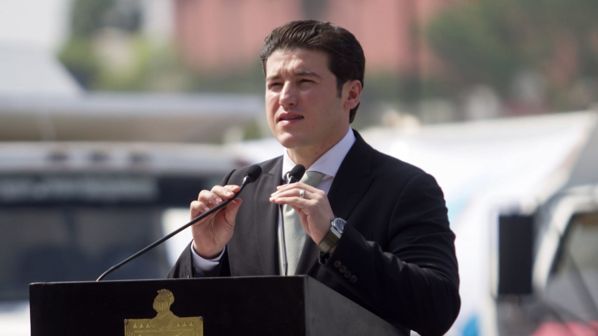 Tesla en México: Samuel García responde a AMLO, en Nuevo León sí hay ...