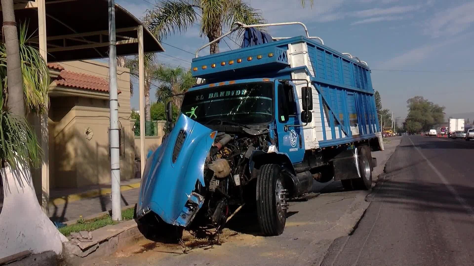 Dos Personas Murieron Prensadas Tras Accidente en la Carretera Libre ...