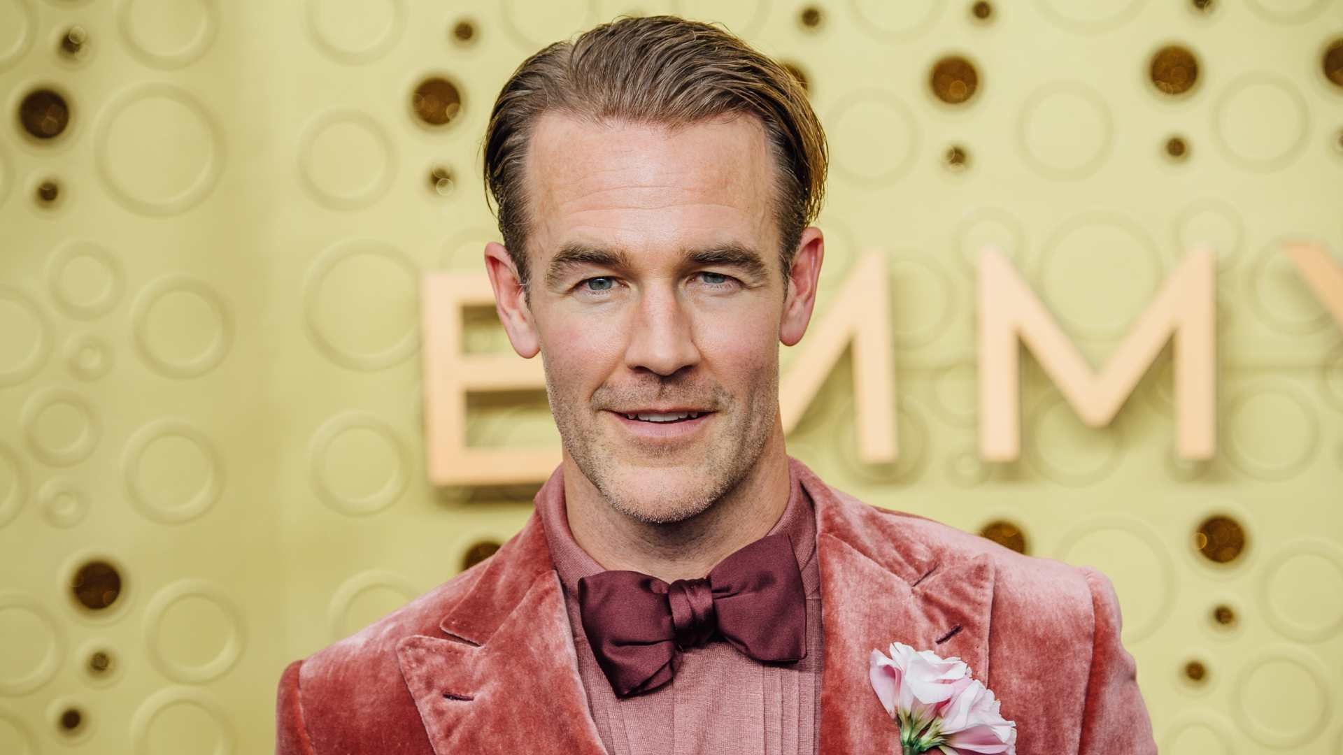 Piden Ayuda para James Van Der Beek: Amigos del Actor Recaudan Fondos ...