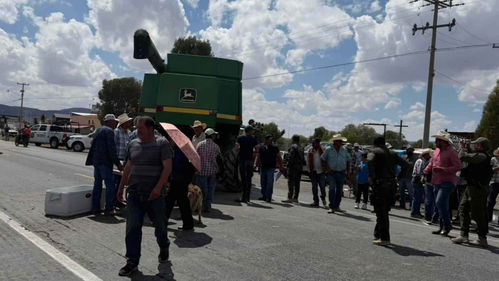 Agricultores Potosinos Liberan Carretera 80 tras Bloqueo por Precio del ...