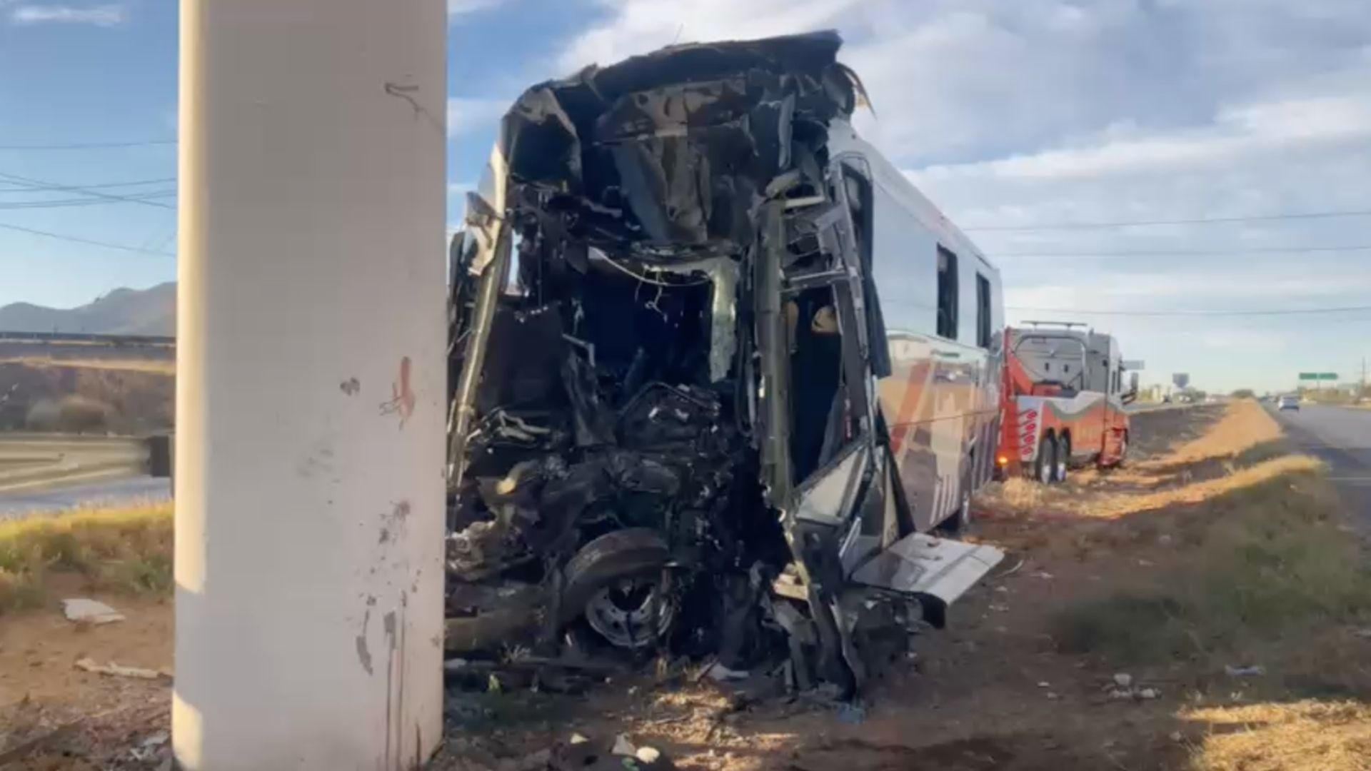Accidente De Autobús En La Carretera Deliciaschihuahua Deja 4 Muertos