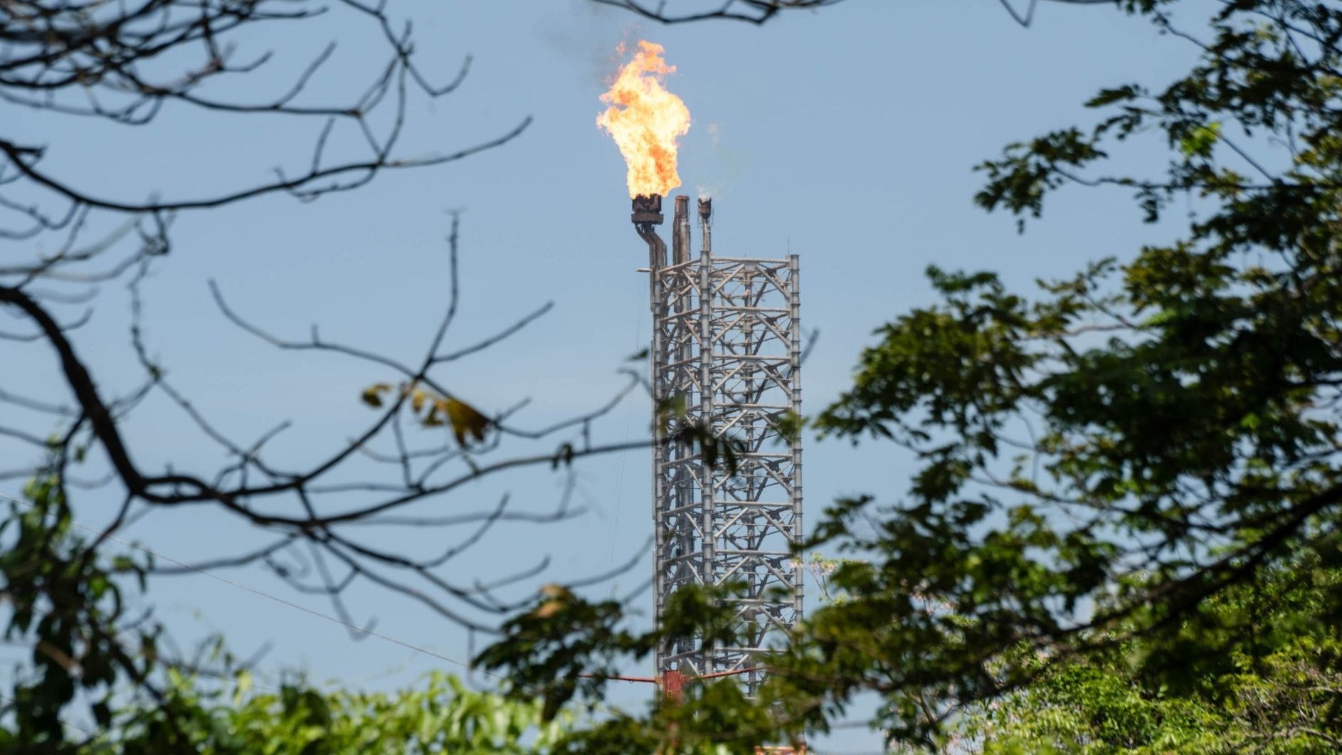 Pemex Descarta Incidente en Refinería Antonio M. Amor: Incendio fue en ...