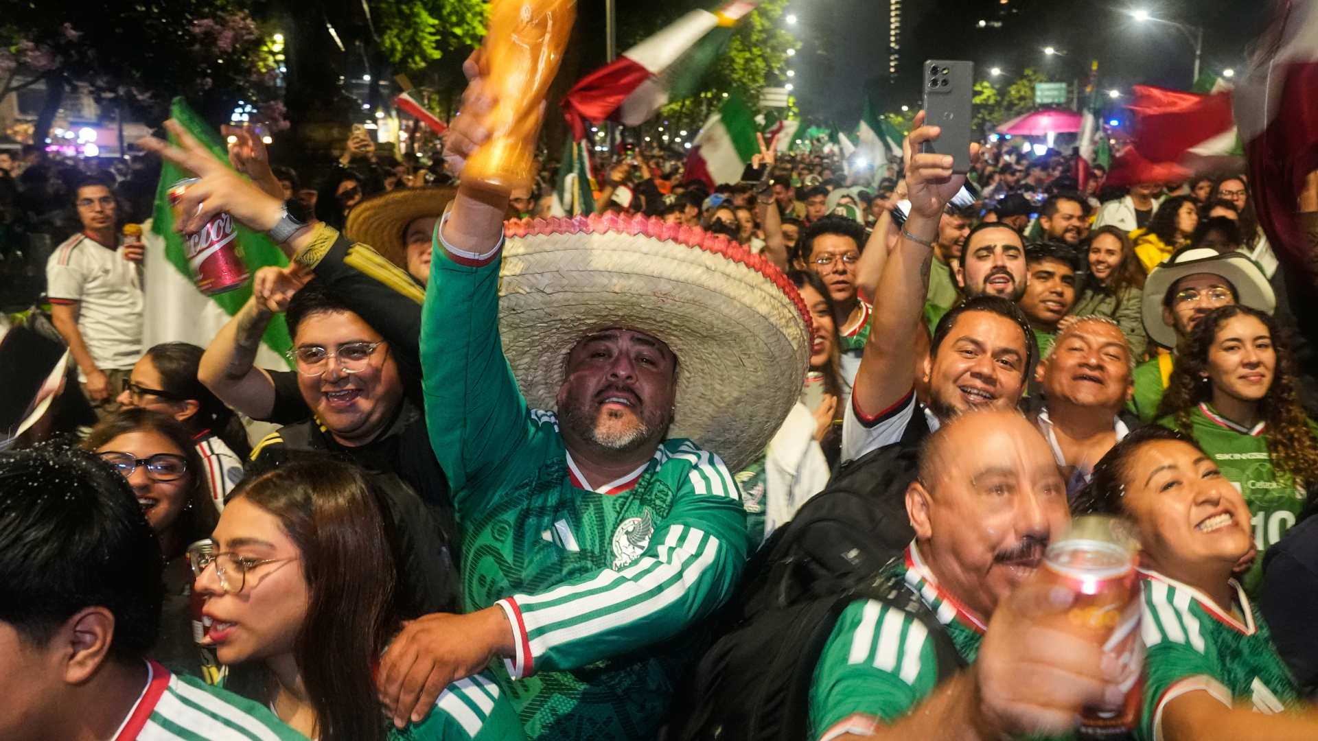 Habrá Más Mega Pantallas para Ver Partido México vs Chequia en CDMX ...