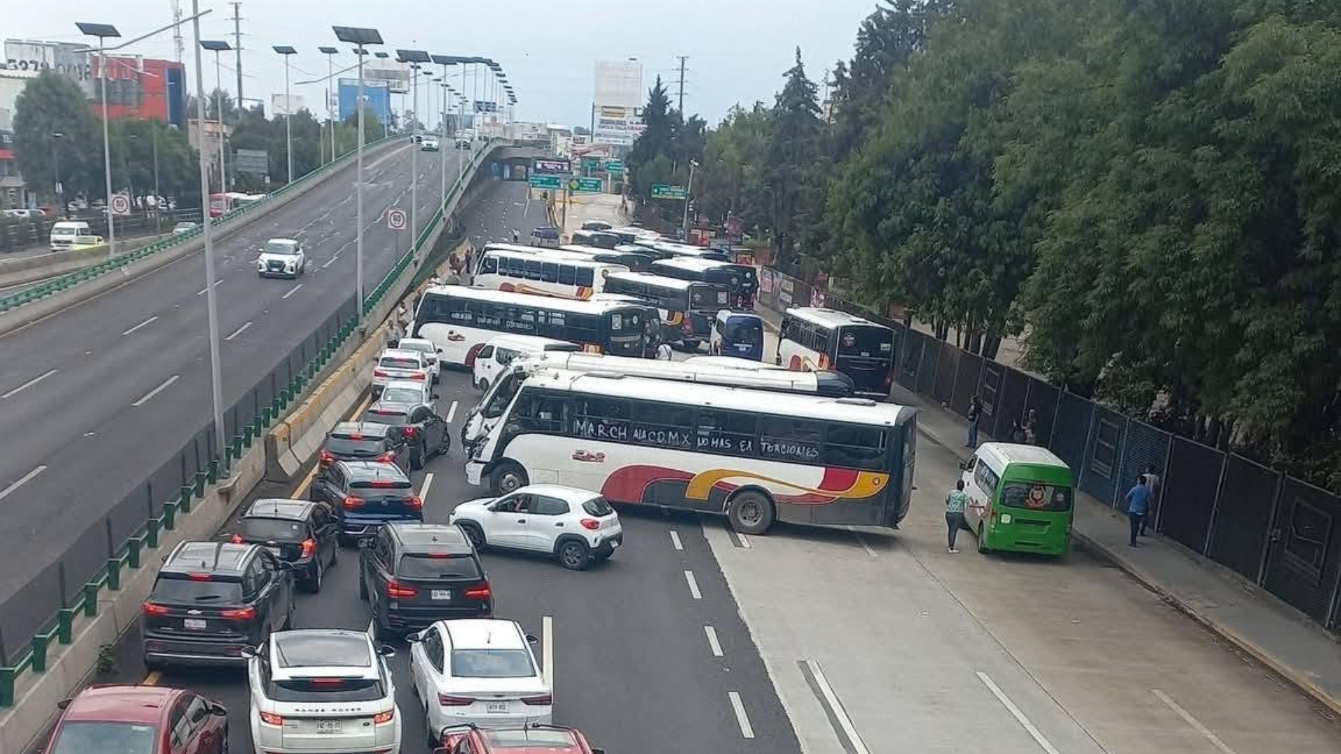 ¿Qué Pasó en Periférico Norte Hoy? Bloqueo de Transportistas Colapsa ...